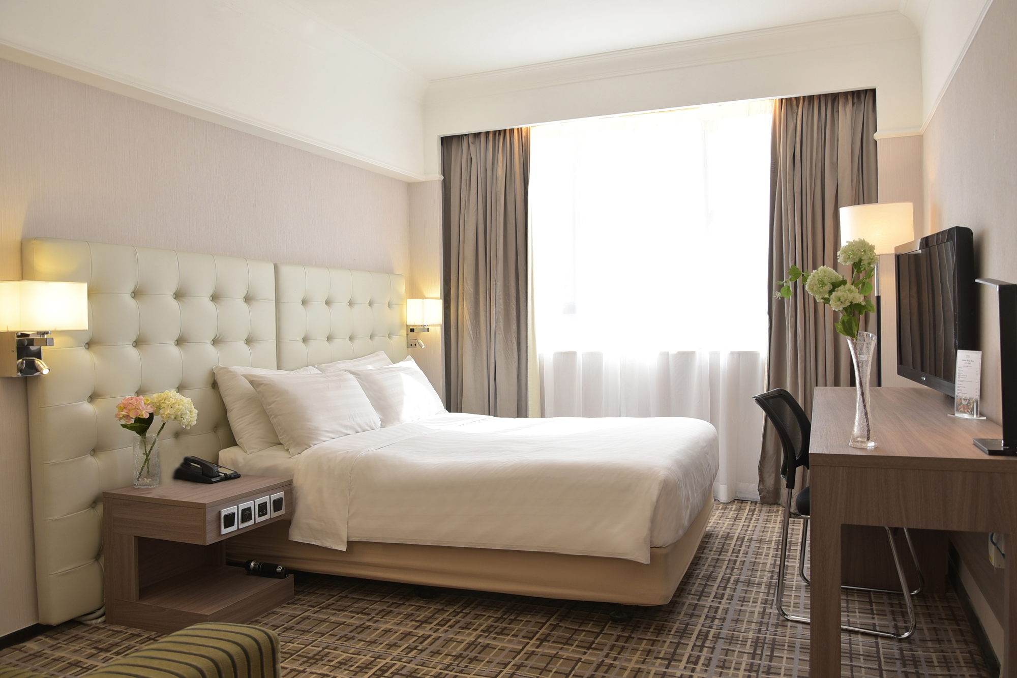 Guest Rooms - Panda Hotel